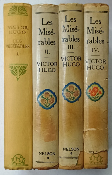 LES MISERABLES par VICTOR HUGO , VOLUMELE I - IV , 1948